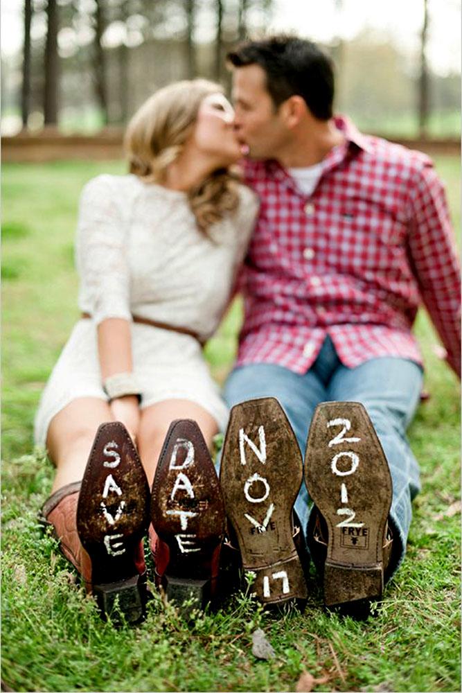 Engagement Announcements: Creative Ideas For The Coolest Couple