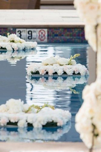 21 Wedding Pool Party Decoration Ideas For Your Backyard Wedding
