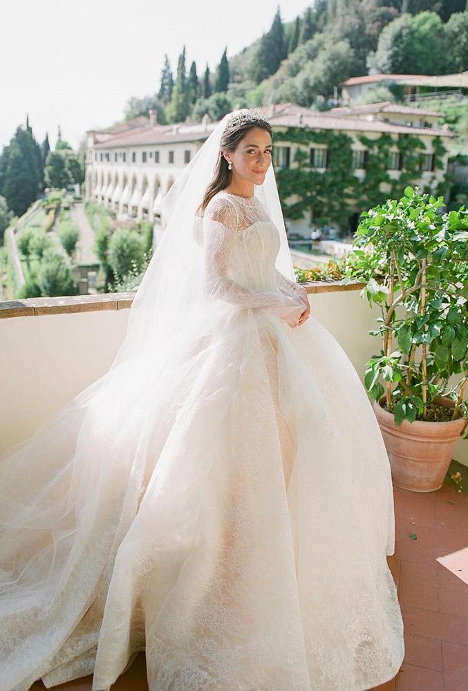 50 Top Wedding Photographers With Best Portfolios | Wedding Forward