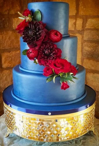 33 Elegantly Colored Wedding Cakes | Wedding Forward
