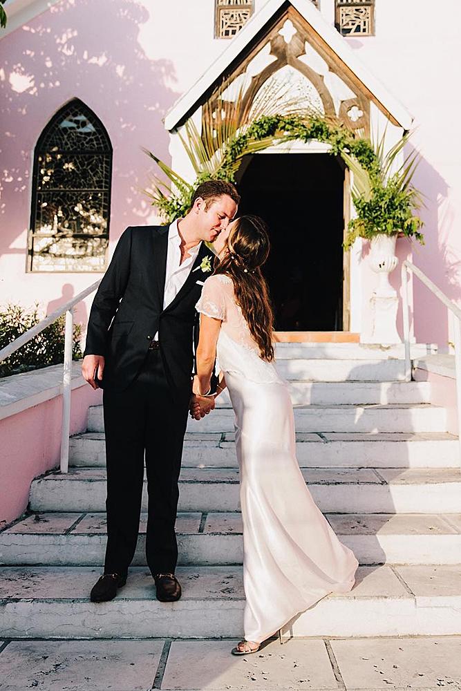 50 Top Wedding Photographers With Best Portfolios | Wedding Forward