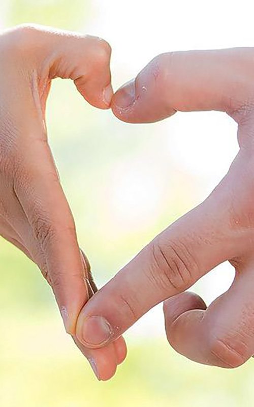 heart wedding photos featured