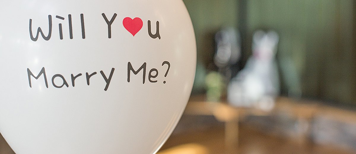 10 Proposal Songs That Will Guarantee A “Yes” | Wedding Forward