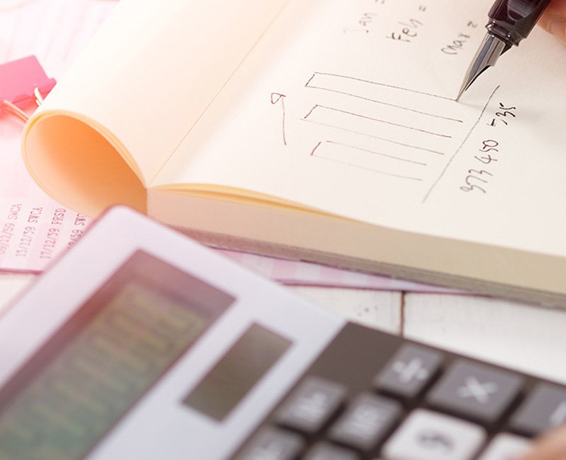 How To Pay For A Wedding? 18 Tips For Everyone | Wedding Forward