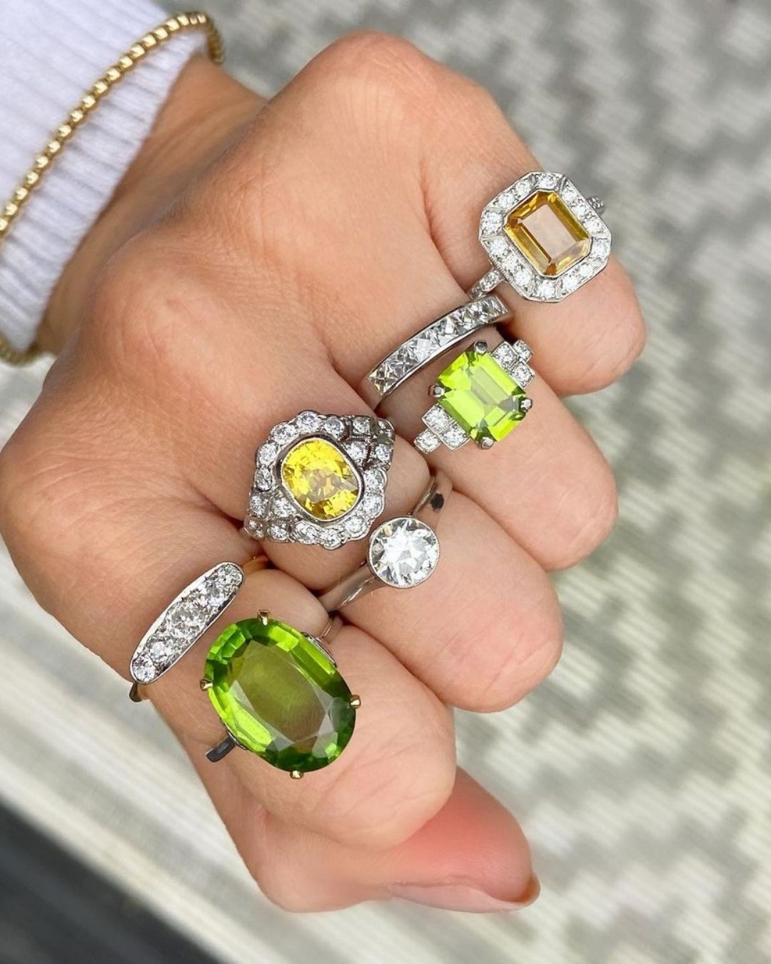 Vintage Wedding Rings: 33 Ideas We're Obsessed With