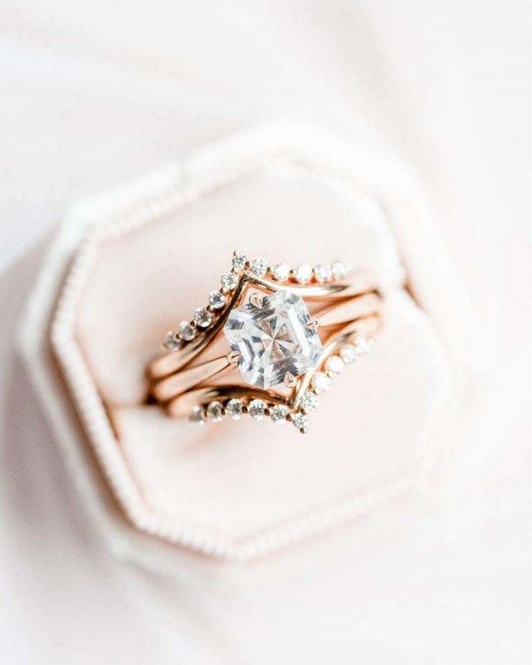Vintage Wedding Rings: 33 Ideas We're Obsessed With
