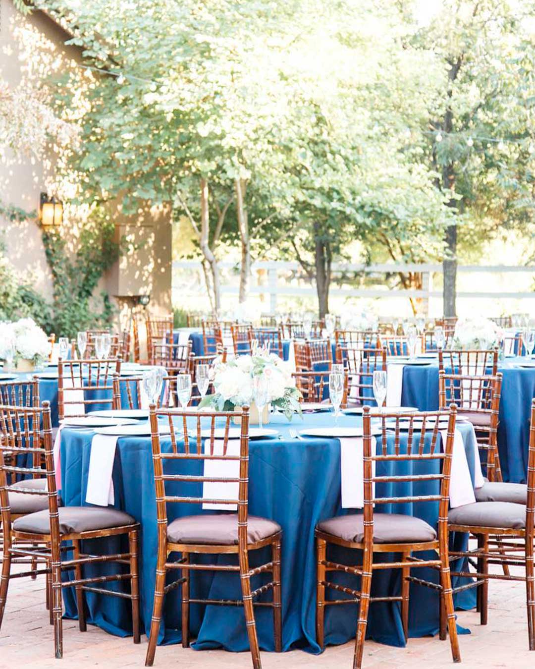 Blue And White Wedding Colors Combination For Your Wedding Inspiration