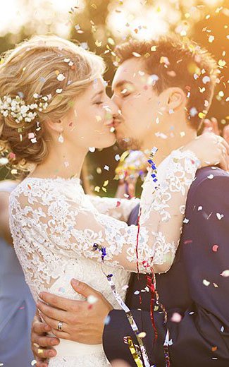 Smith Wedding Hashtags: 59 Trendy Ideas And Tips On Creating
