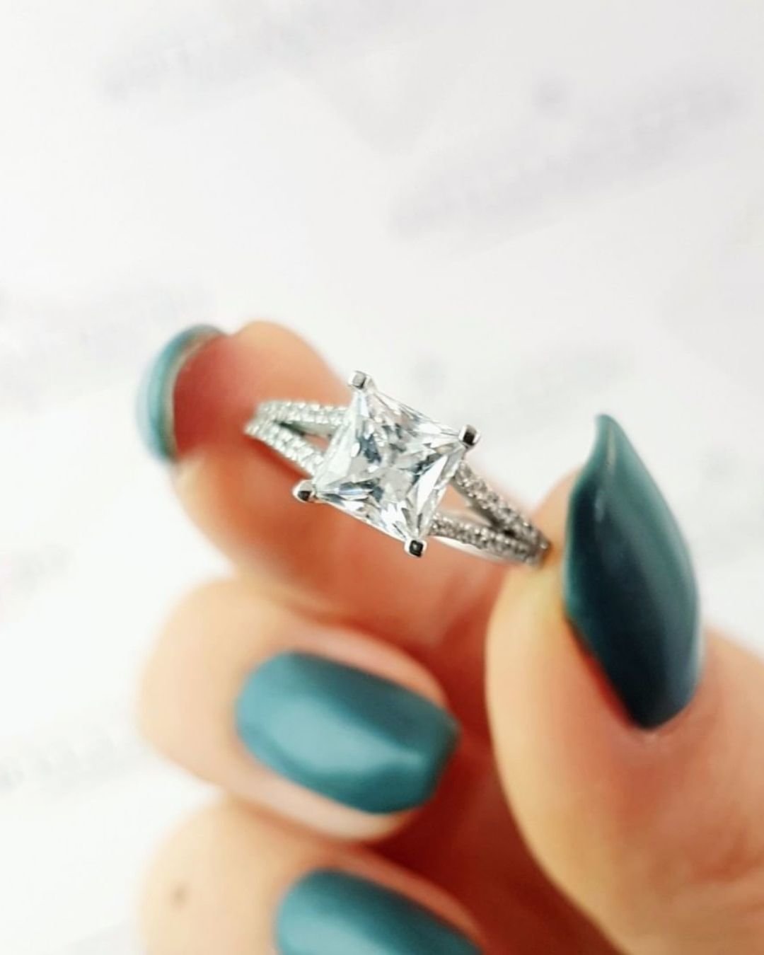 28 Engagement Ring Shapes and Cuts: Trendy Ideas For 2022