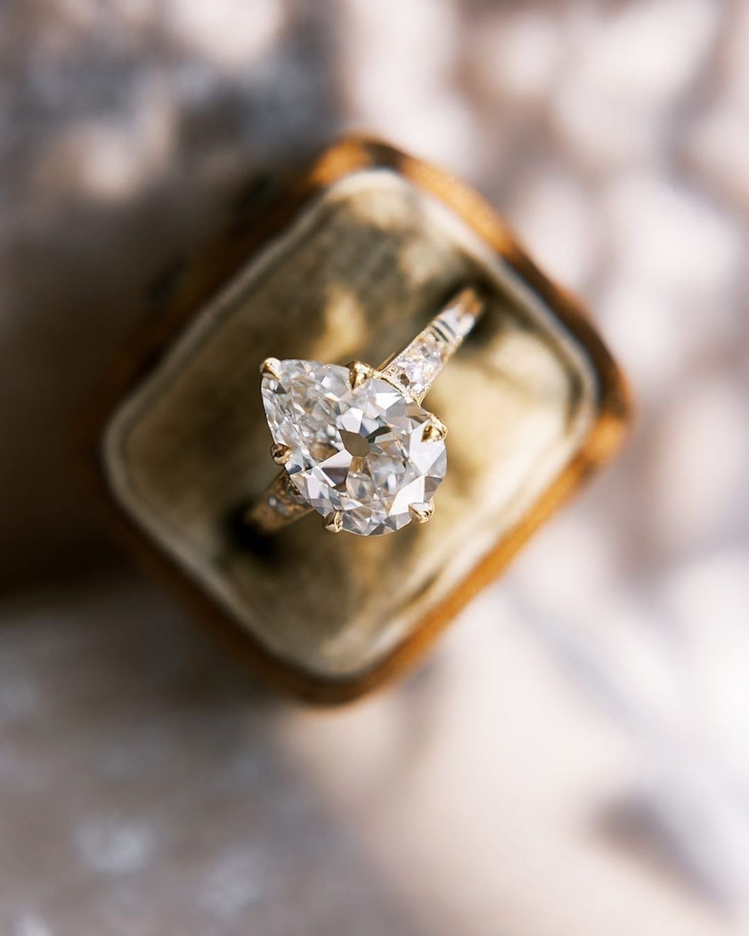 28 Engagement Ring Shapes and Cuts: Trendy Ideas For 2021