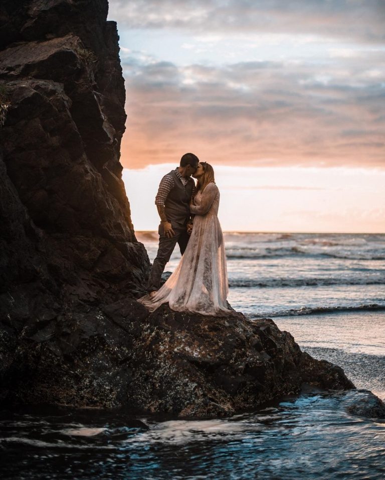 30 So Cute Wedding Photos That Will Melt Your Heart | Wedding Forward