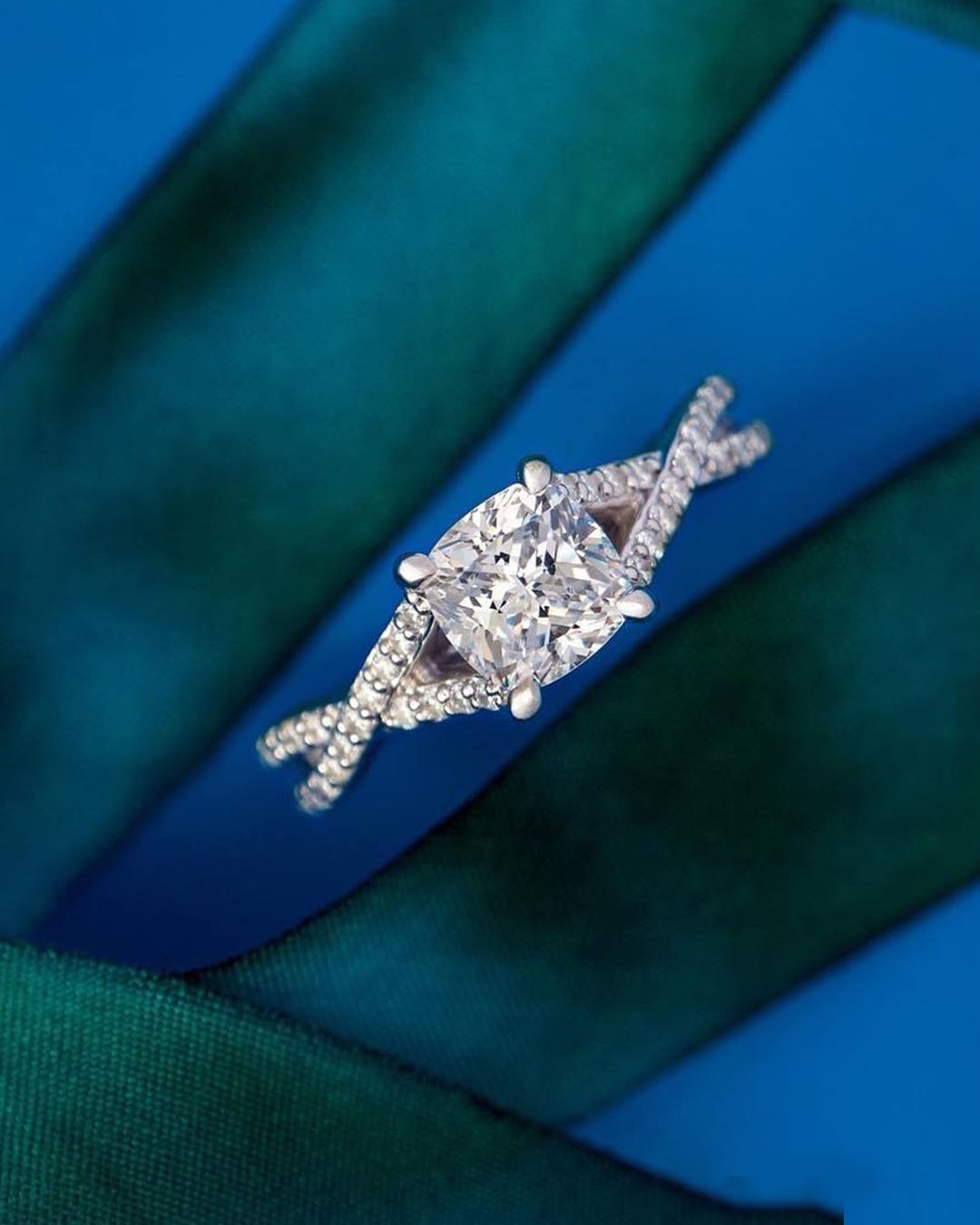 39 Timeless Classic And Simple Engagement Rings