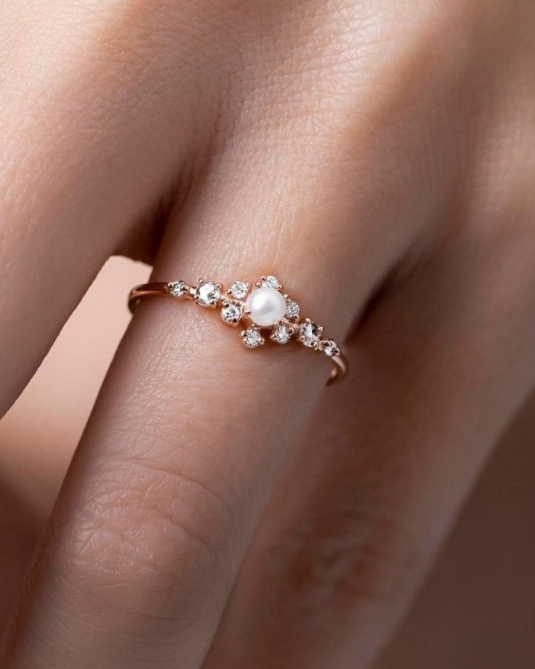 Simple Engagement Rings: 49 Engagement Trends