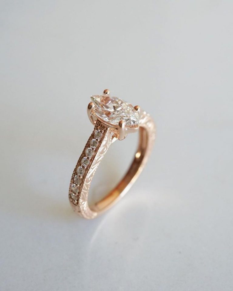 Simple Engagement Rings: Best Engagement Trends
