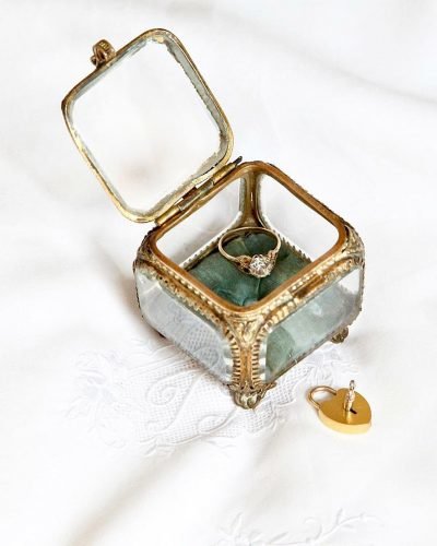 Engagement Ring Boxes: 31 Creative Ideas For A Perfect Proposal