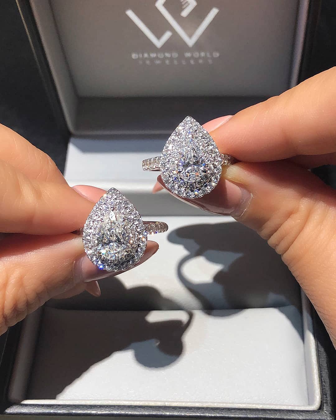 28 Engagement Ring Shapes and Cuts: Trendy Ideas For 2021