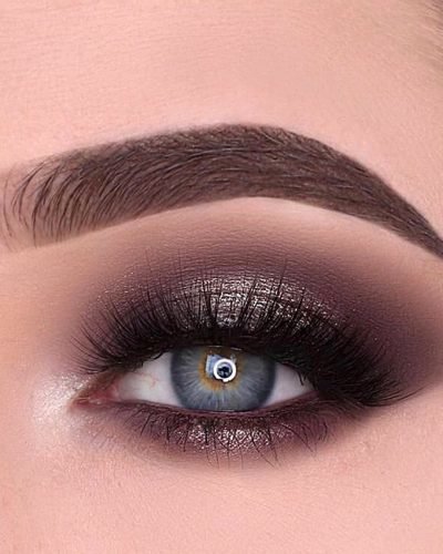 Wedding Makeup Ideas For Blue Eyes: 30 Looks [2022 Guide]