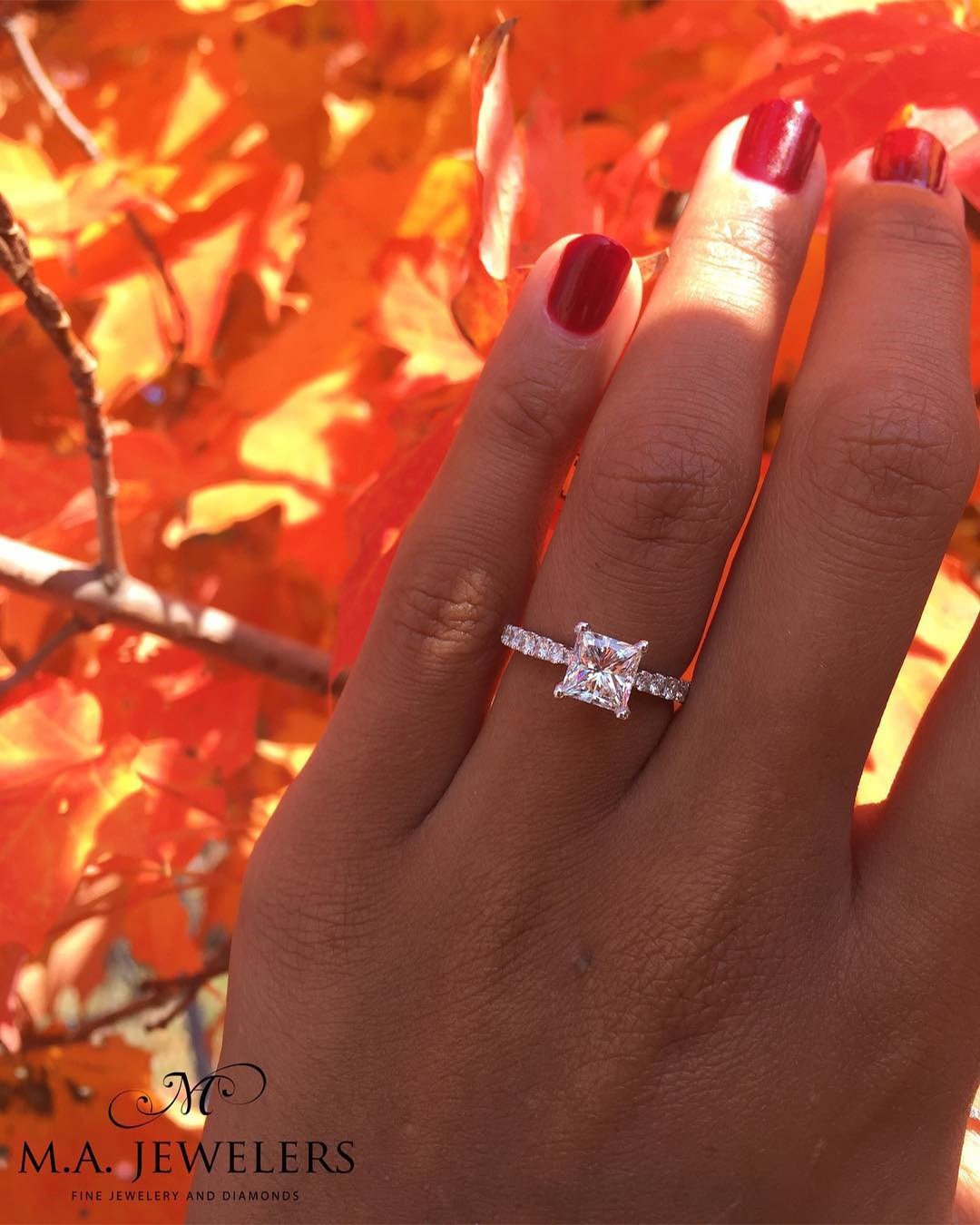 36 Breathtaking Princess Cut Engagement Rings We Adore