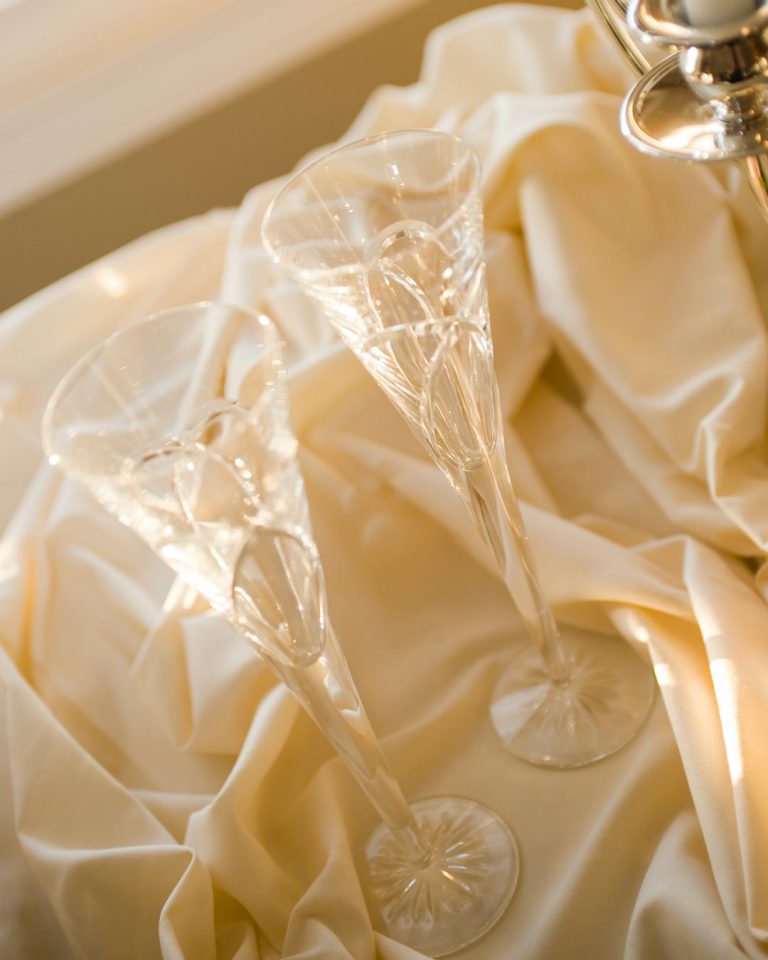 Wedding Toasts Quotes: 80+ Best Examples & Tips For Your Speech