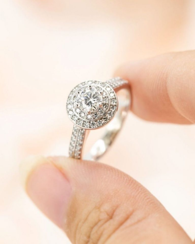 Cheap Engagement Rings: 54 Rings Under $1000
