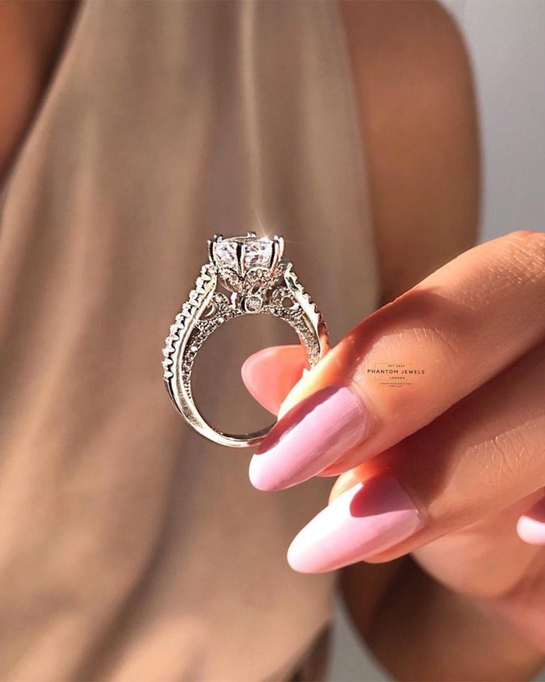 54 Budget-Friendly Engagement Rings Under $1000
