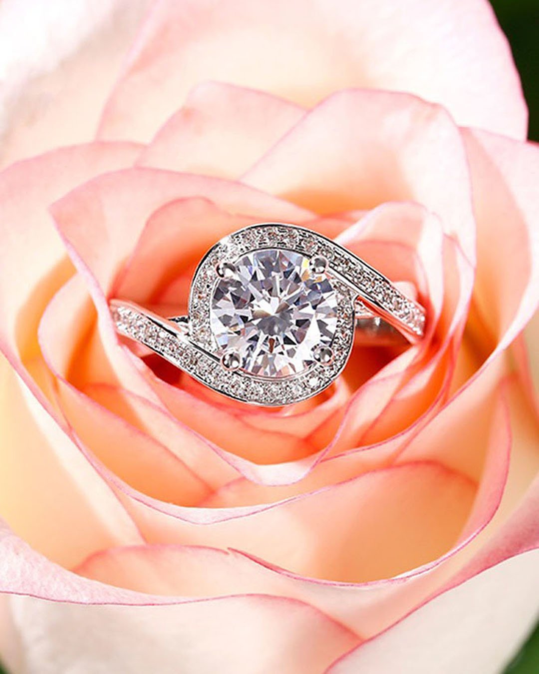 Unique Engagement Rings: 36 Modern And Unique Ring Ideas That Wow