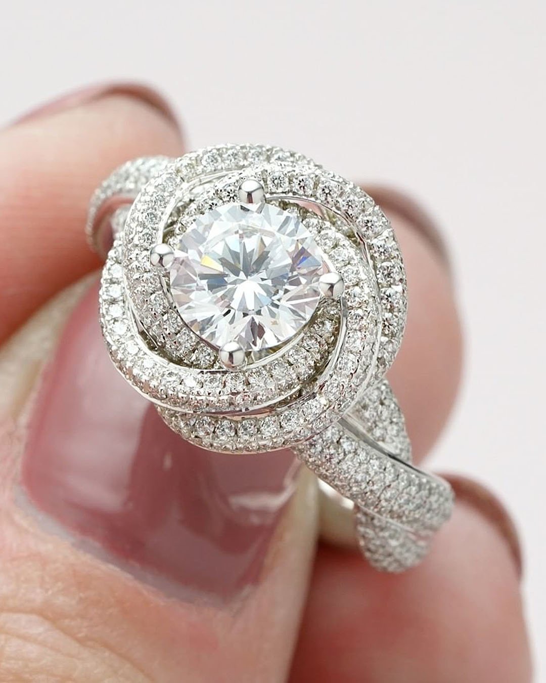 Unique Engagement Rings: 36 Modern And Unique Ring Ideas That Wow