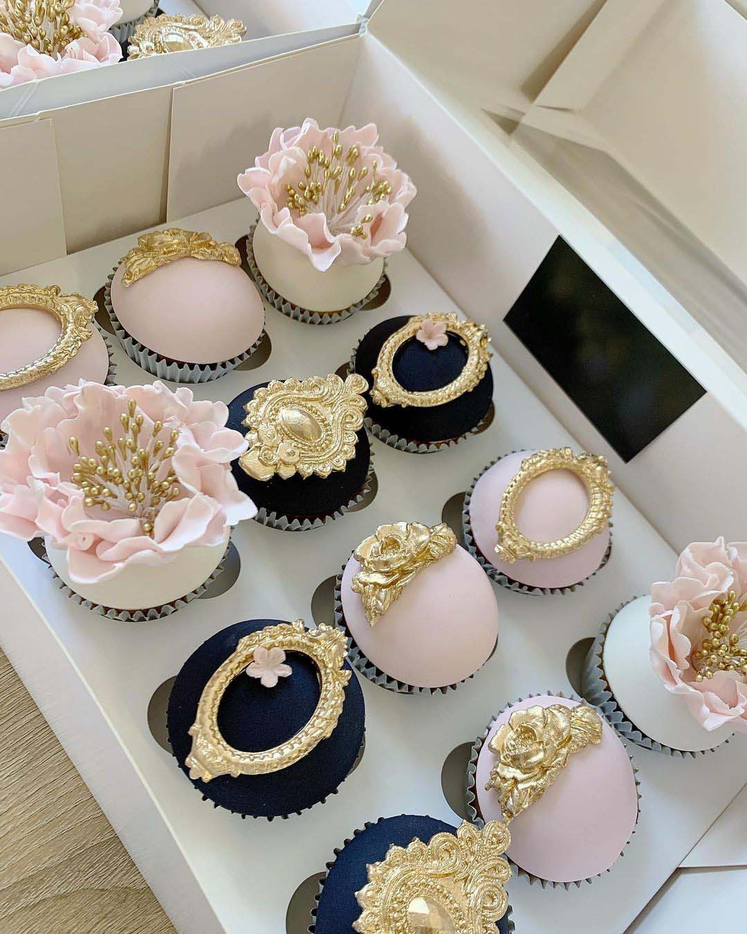 Best Engagement Party Cakes Ideas And Tips 2021 | Wedding Forward