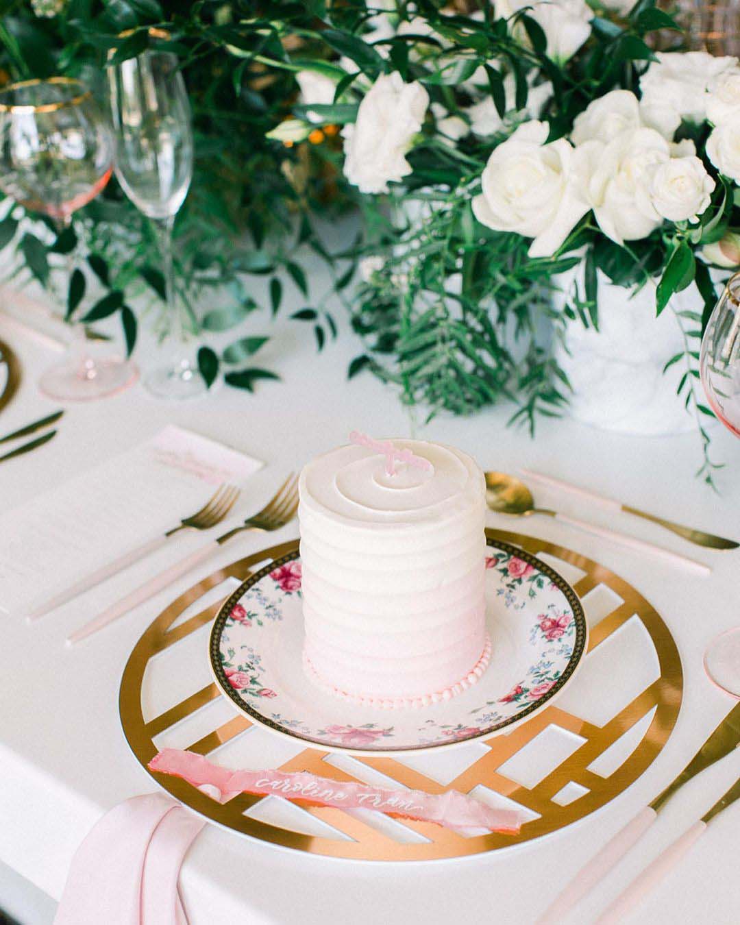 Best Engagement Party Cakes Ideas And Tips 2021 | Wedding Forward