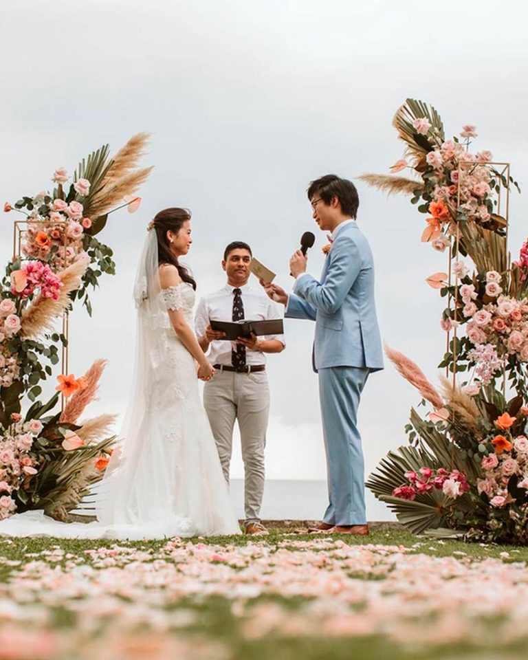 Funny Wedding Ceremony Script Samples For Your Wedding