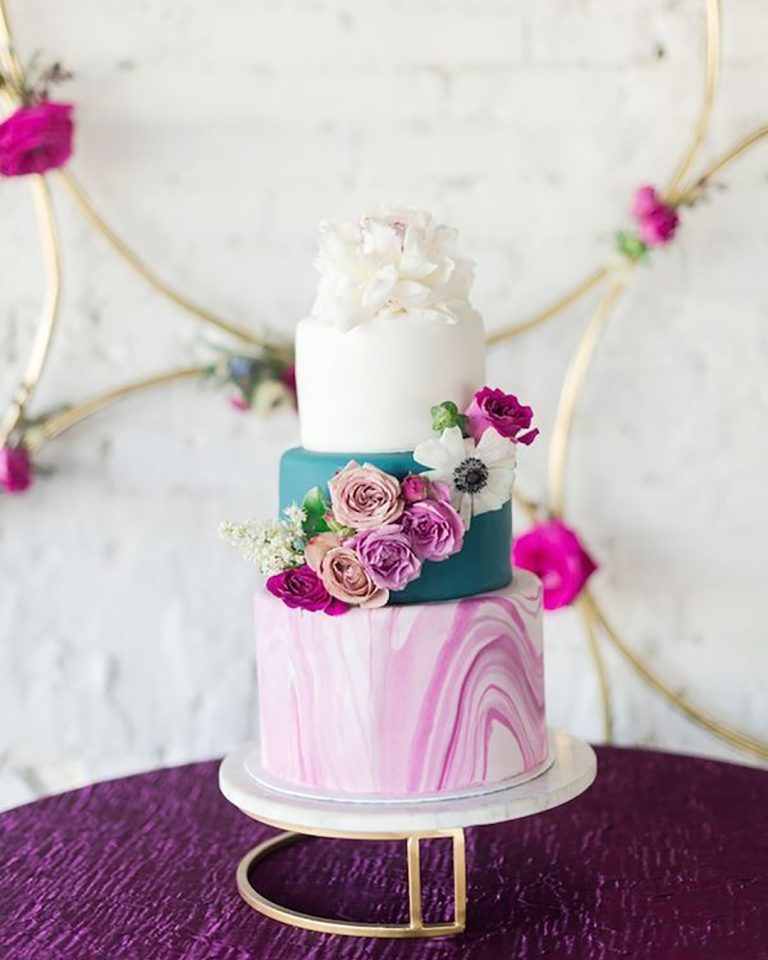 30 Trendy Marble Wedding Cakes | Wedding Forward
