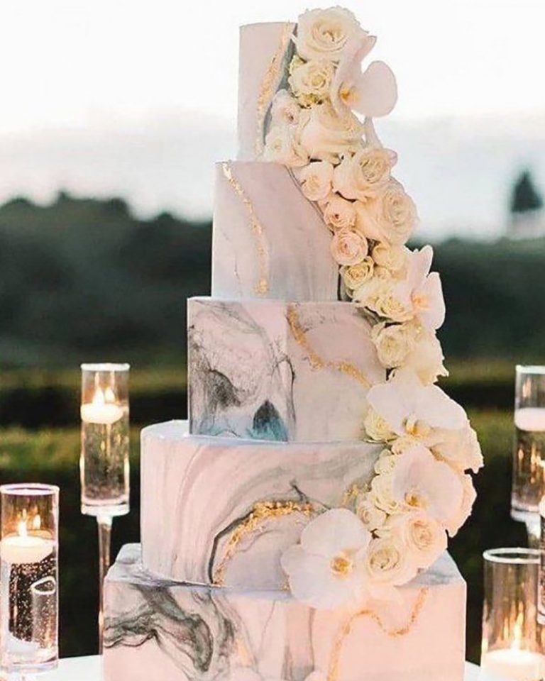 30 Trendy Marble Wedding Cakes | Wedding Forward