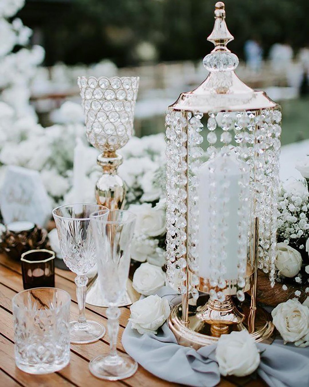 white wedding decoration ideas white table decor dico bramarta