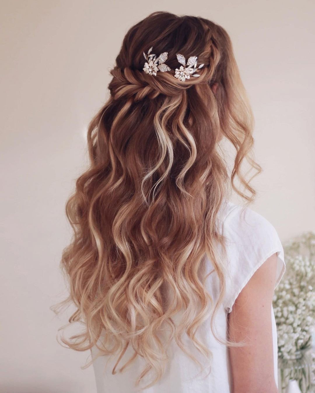 Classic Wedding Hairstyles: 30 Timeless Ideas | Wedding Forward