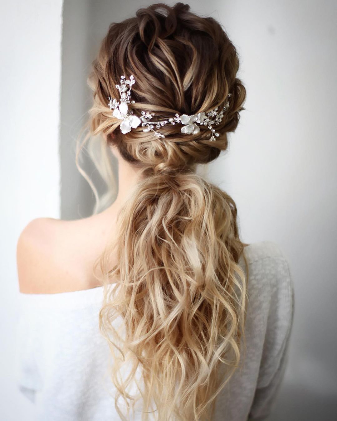 54 Modern Pony Tail Hairstyles Ideas For Wedding