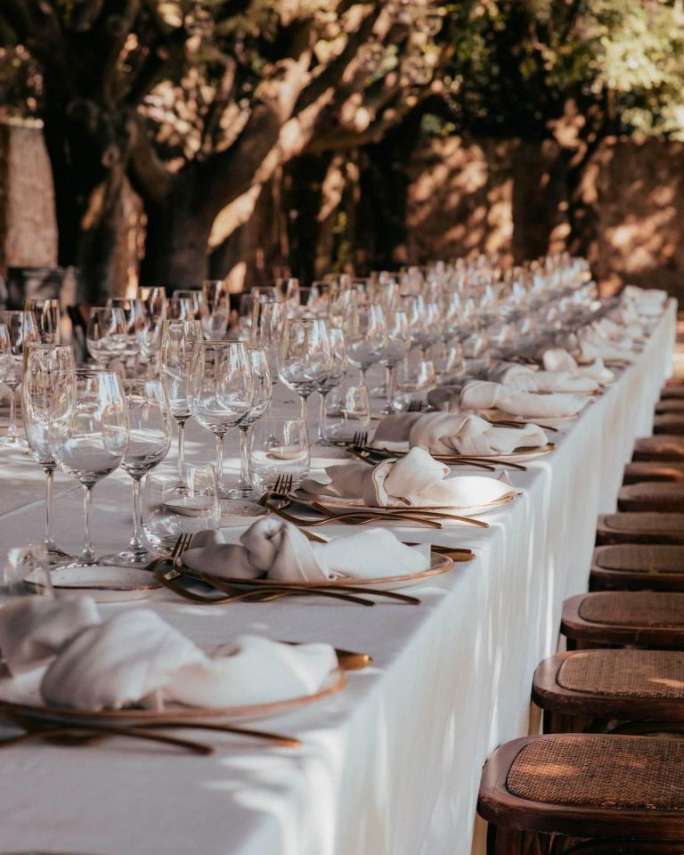 Destination Wedding Ideas: Decorations, Top Venues And Other Tips