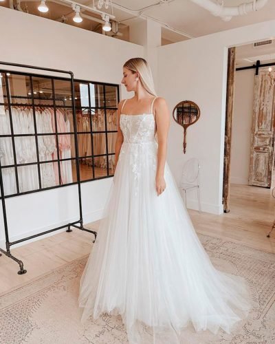The Best Bridal Salons In Chicago: Where To Find Your Dream Dress?