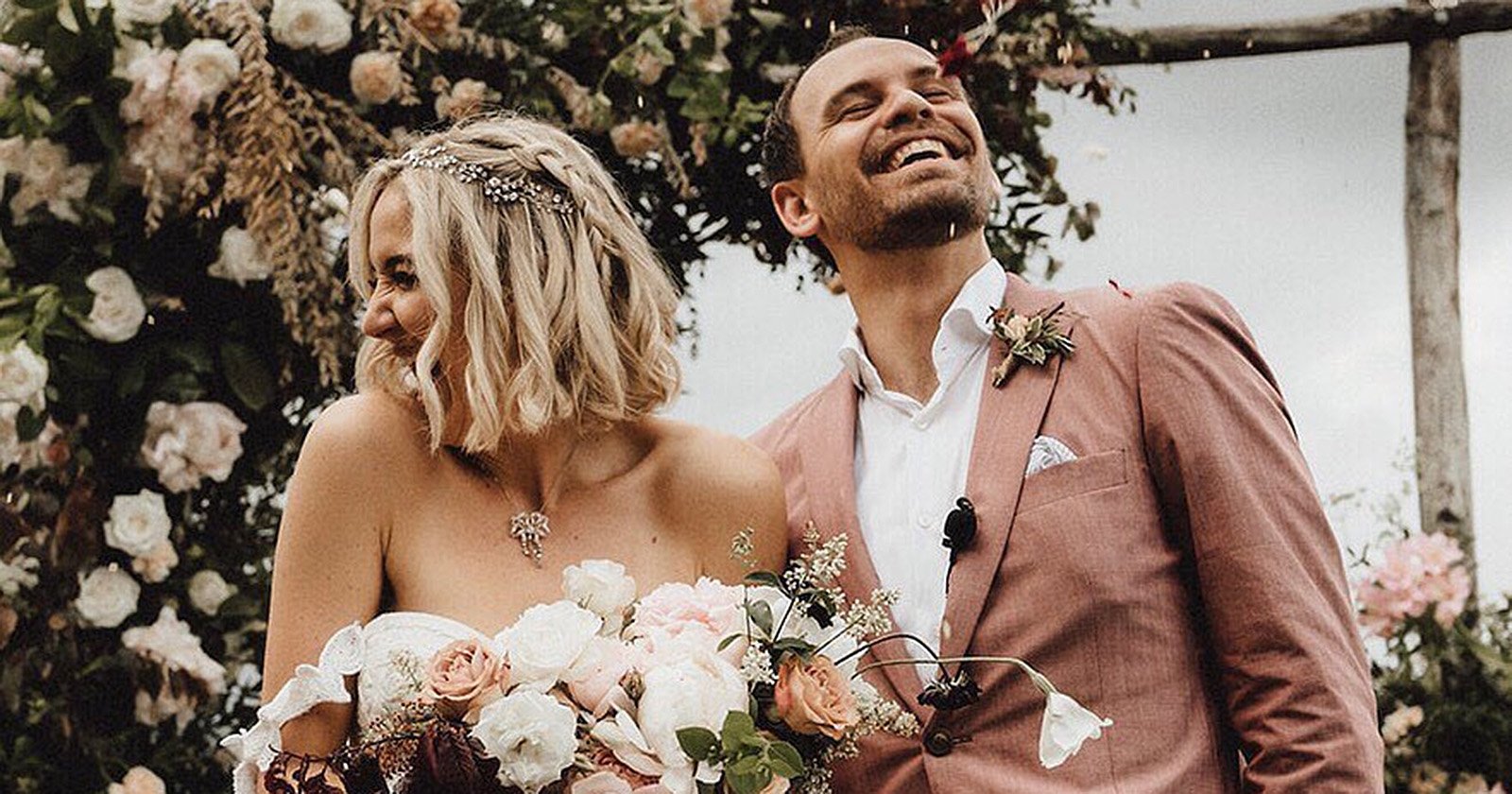 Humorous wedding ceremony script 60 photos - Astyledwedding.com