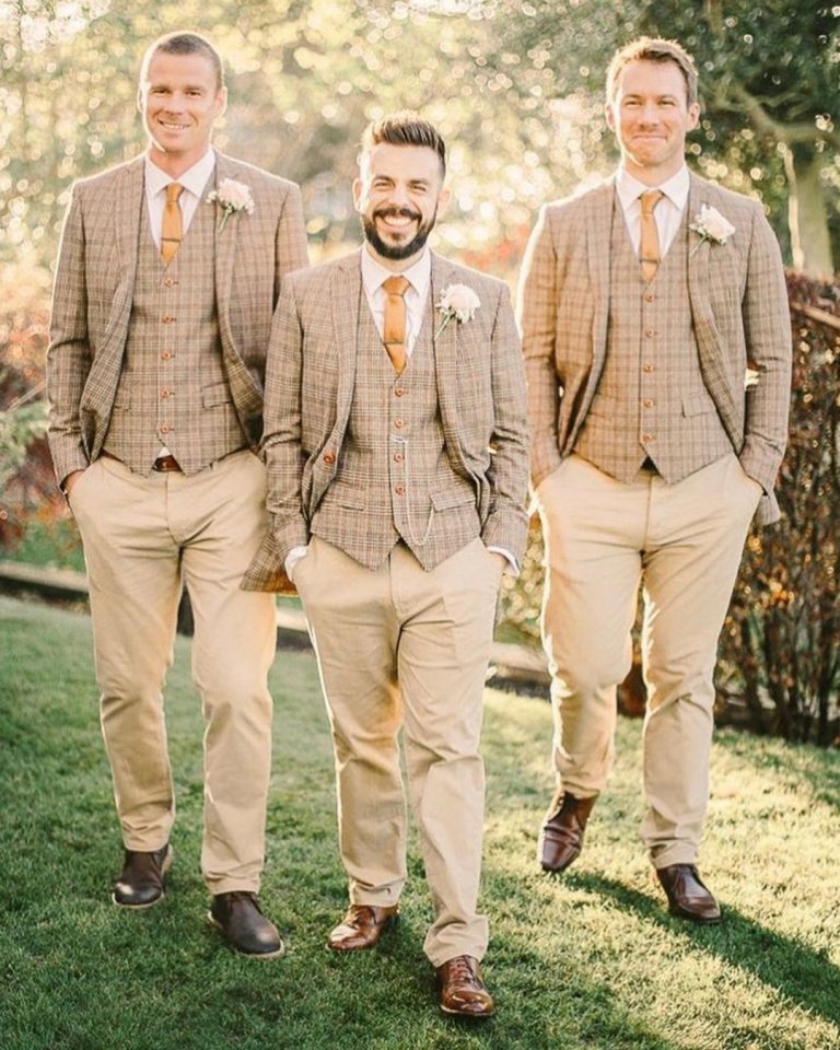 Rustic Groom Attire: 15 Suits [2022 Guide & FAQs]