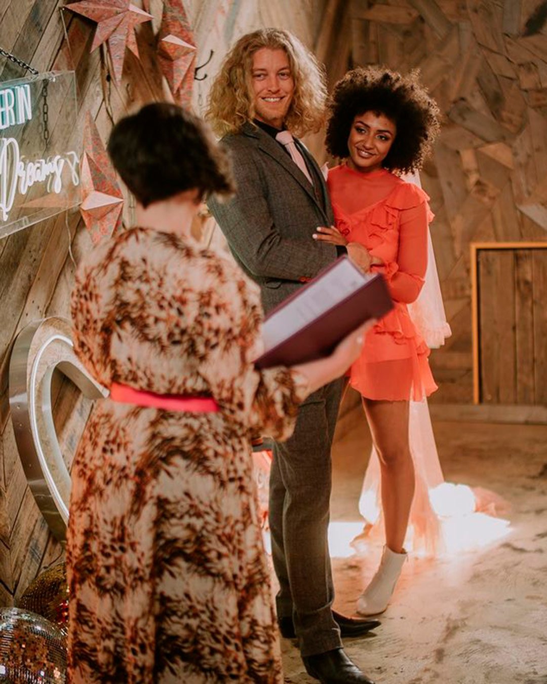 The Simple Breakdown Of The Wedding Ceremony Outline For You