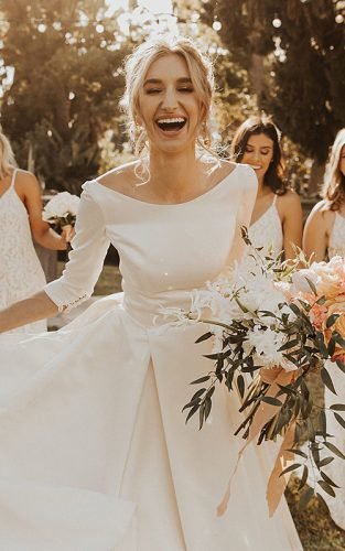 Modest Wedding Dresses: 33 Elegant Looks + Advice