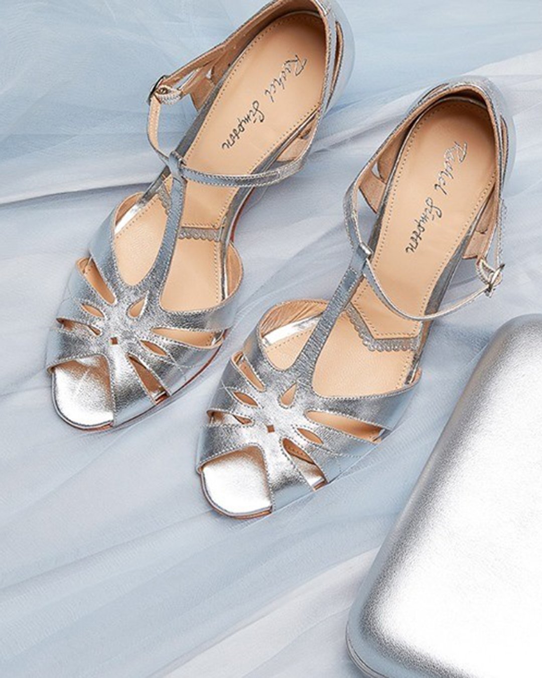 Silver Wedding Shoes: 15 Bridal Ideas 2023 Guide + Faqs