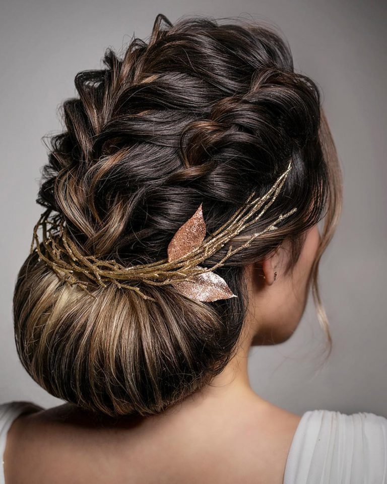 Fall Wedding Hairstyles: Charming Looks For 2022/23 [Guide & FAQs]