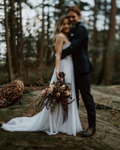 Black Wedding Bouquets: 18 Moody Ideas + FAQs