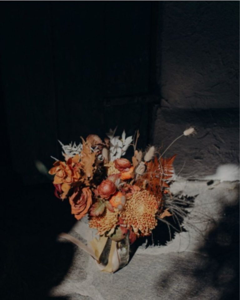 Rust Wedding Flowers: 18 Bouquets What Will Inspire You