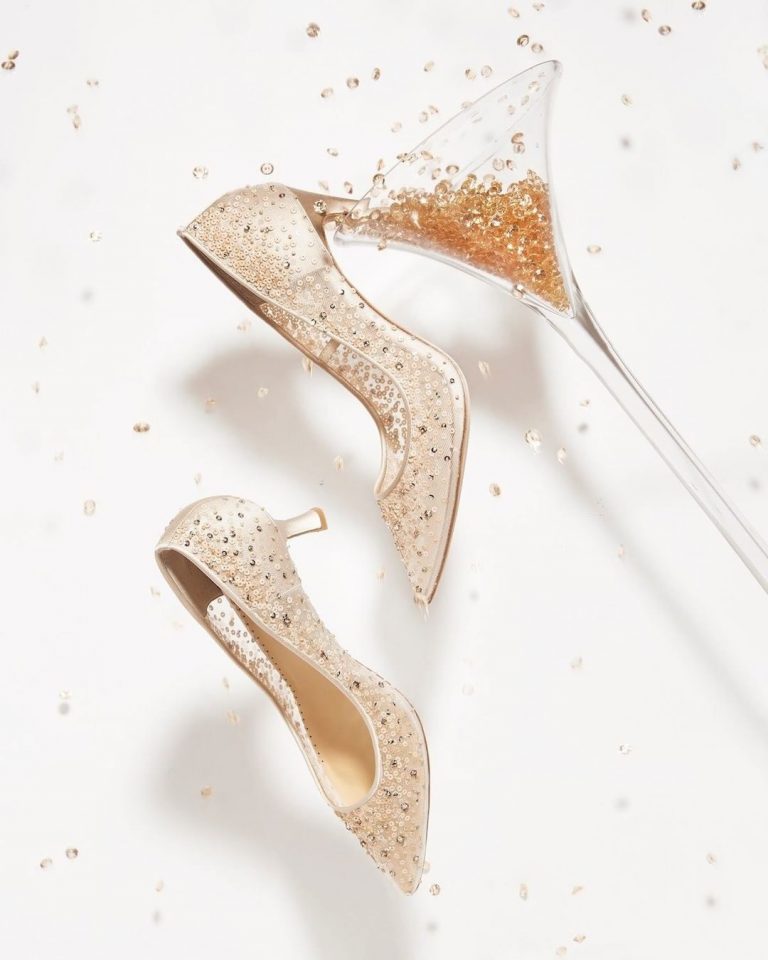 Clear Wedding Shoes: Ideas To Have The Fairytale Wedding Look + FAQs