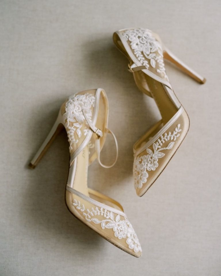 Clear Wedding Shoes: Ideas To Have The Fairytale Wedding Look + FAQs