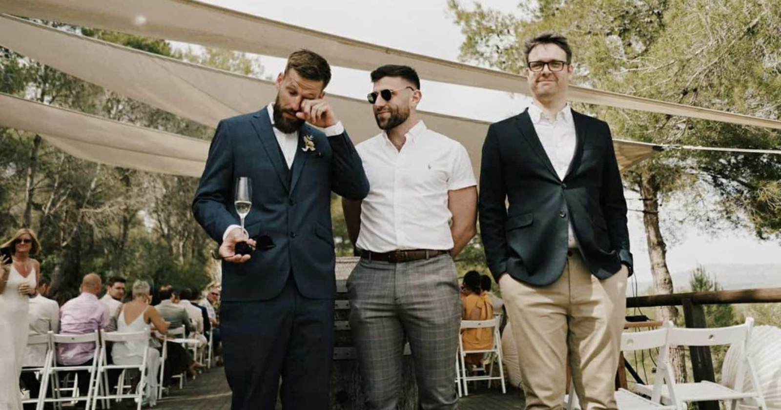 How To Write A Wedding Toast: Full List Of Tips And Samples