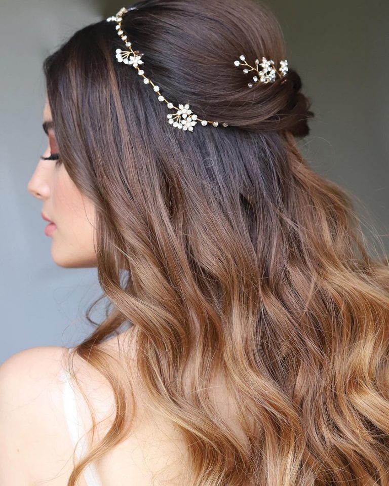 Wedding Hairstyles Headband Ideas [2022/23 Guide + FAQs]