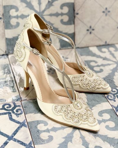 Wedding Vintage Shoes Ideas For Fashion-Forward Brides
